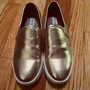 Steve Madden | Shoes | Steve Madden Gold Perforated Shoes Gracy | Poshmark
